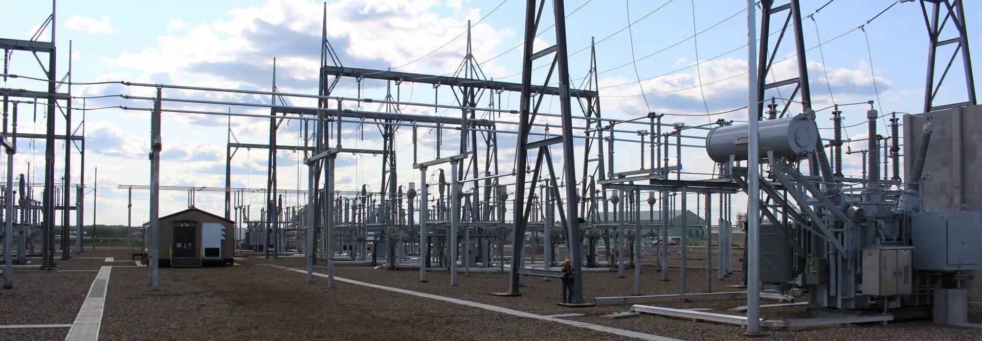 Sunday Creek Substation - Phasor Engineering Inc.